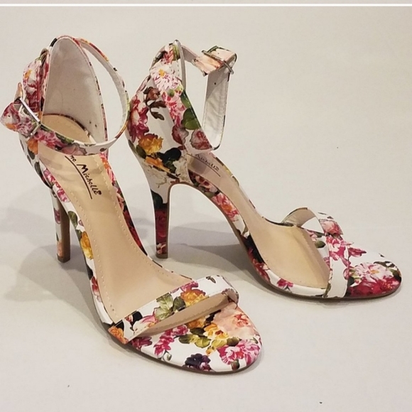 Anne Michelle | Shoes | Anne Michelle Floral Heels | Poshmark
